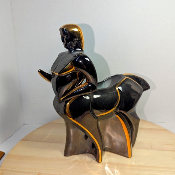 Apulum | Accents | Apulum Porcelain Centaur Planter | Poshmark